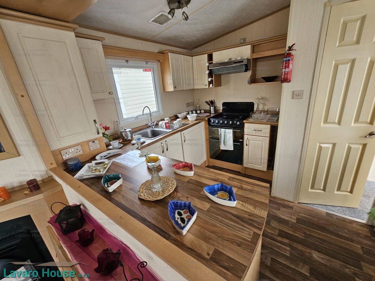 ABI Focus 36x12x3B DG CH | Lavaro House